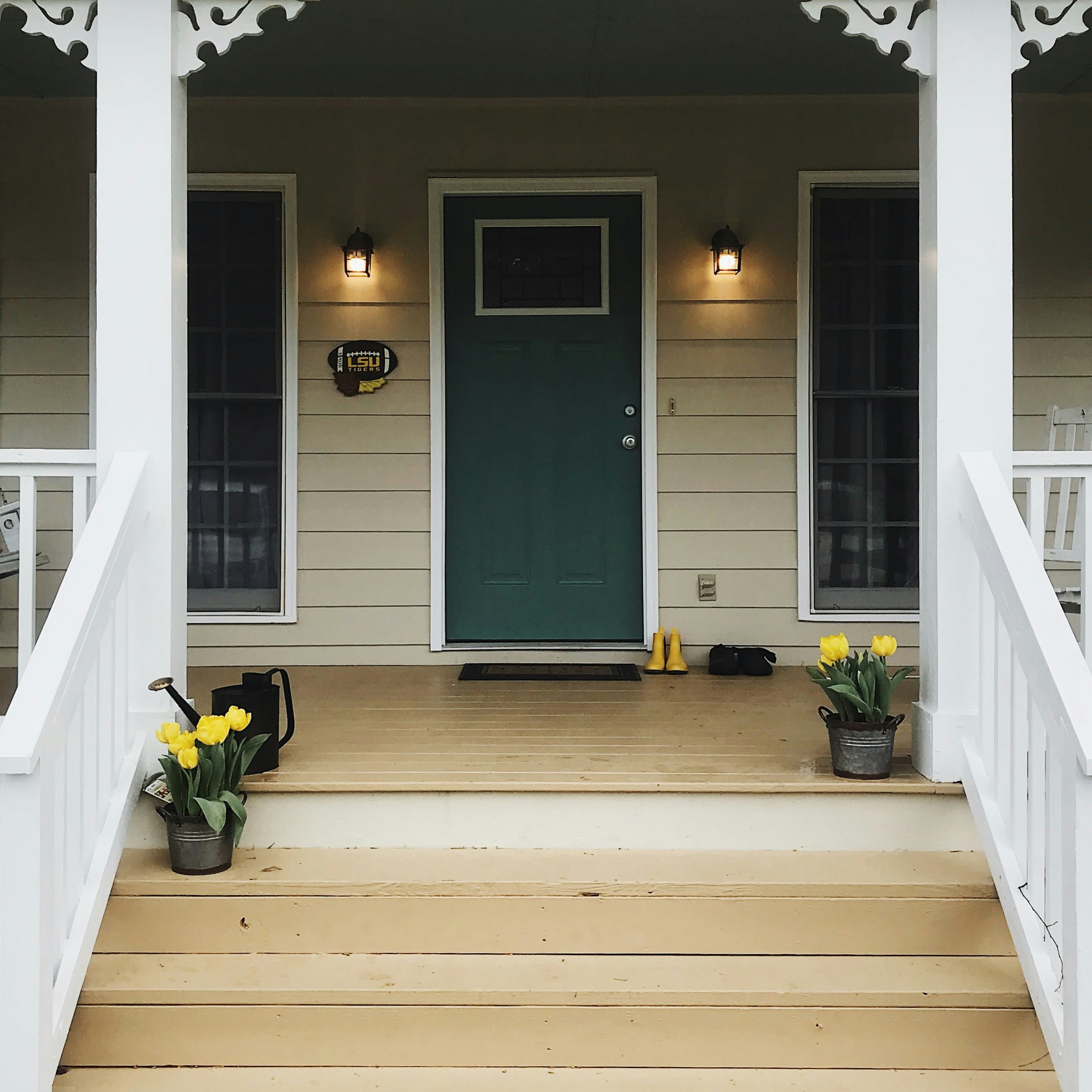 65 Front Porch Ideas - Parade Home & Garden