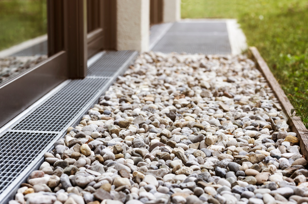 35 Landscape Edging Ideas for an Extra Classy Lawn and Garden - Parade ...