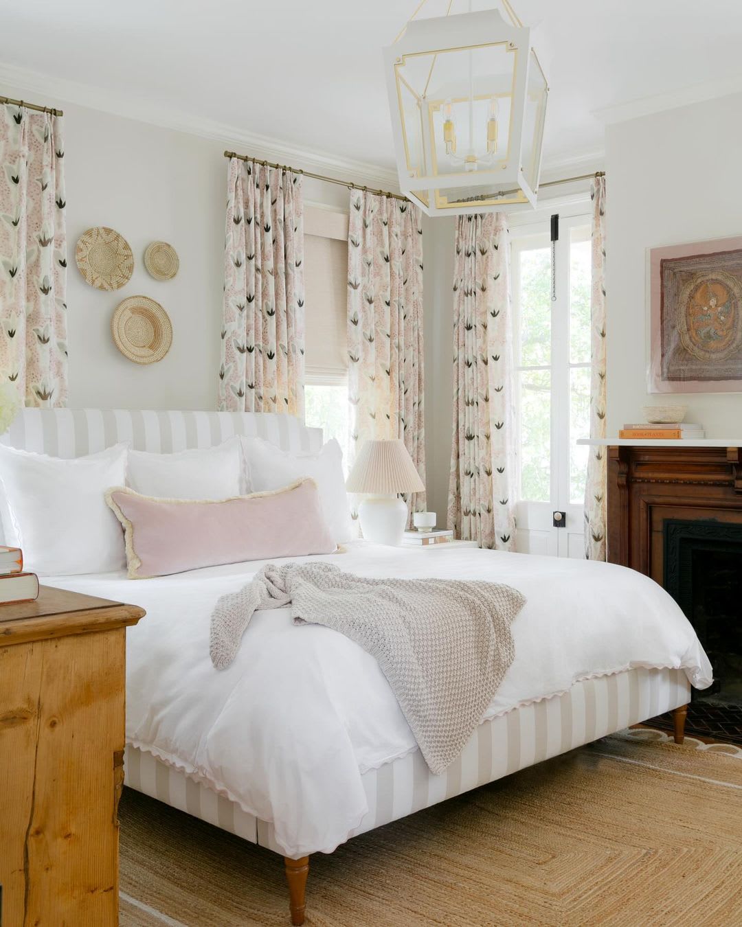 Welcome Home: 25 Inspiring Guest Bedroom Ideas That Ensure a Cozy Stay ...