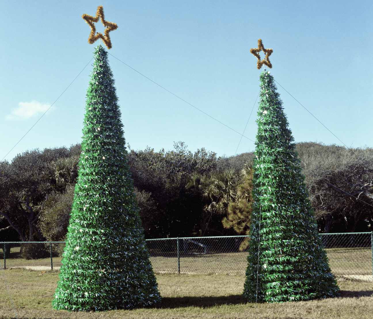 30 Christmas Tree Topper Ideas to Elevate Your Holiday Decor - Parade Home & Garden
