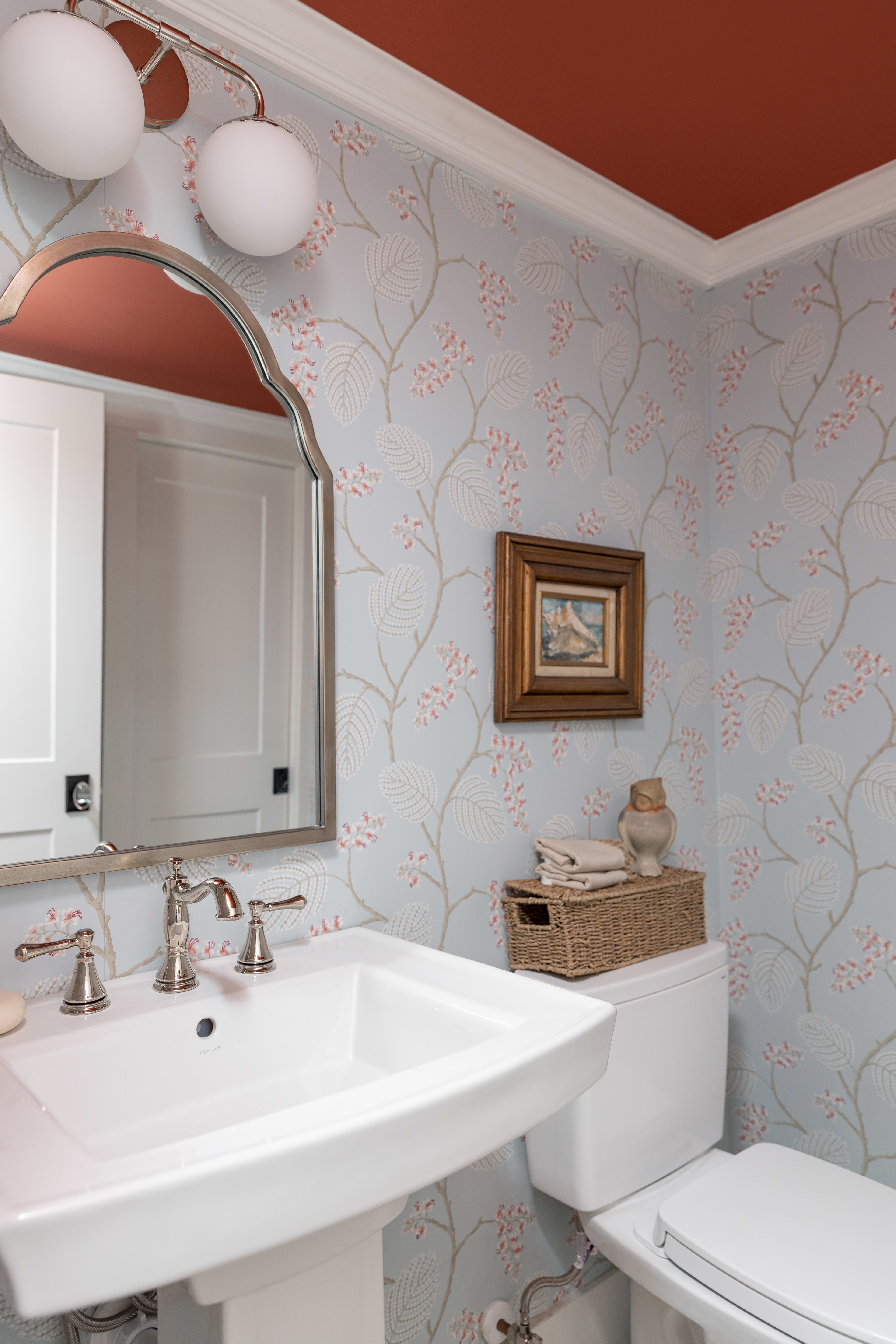 25 Small Bathroom Color Ideas Designers Love - Parade Home & Garden