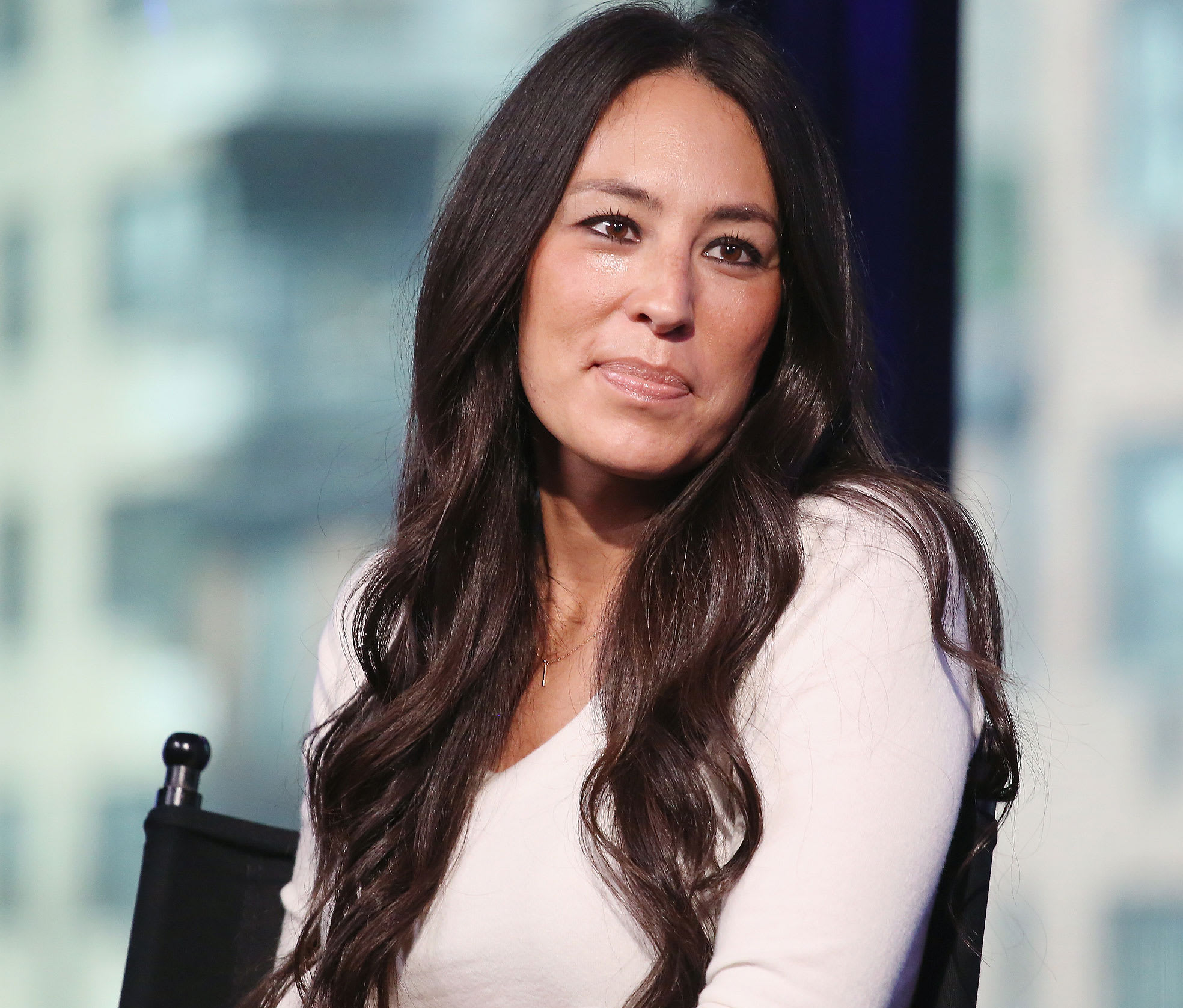 Who Is Joanna Gaines? What to Know About the Design Star - Parade Home ...