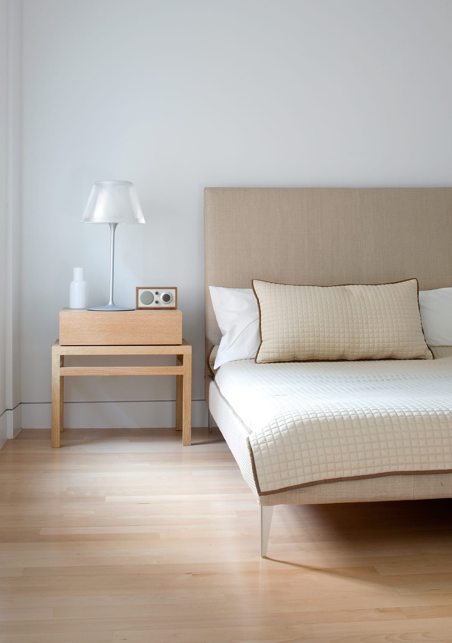 25 Bedroom Organization Ideas for a Neat and Serene Space in 2025 ...