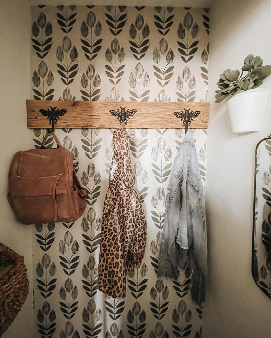 STEM Flying Insects Fan Trap Review - Parade Home & Garden