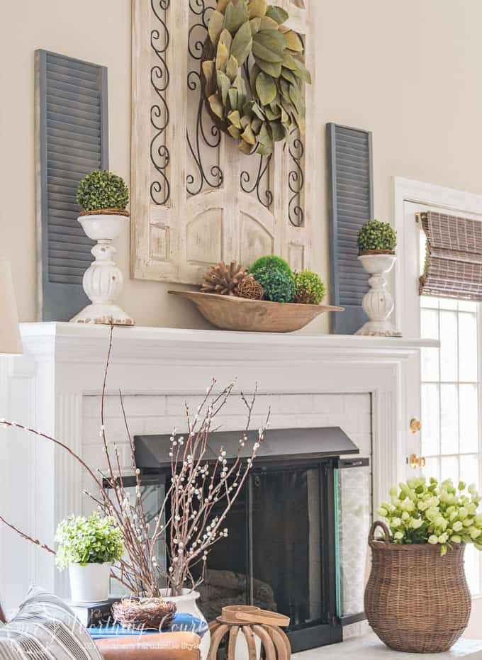 20 Spring Mantel Ideas That Create a Fresh and Stylish Focal Point ...