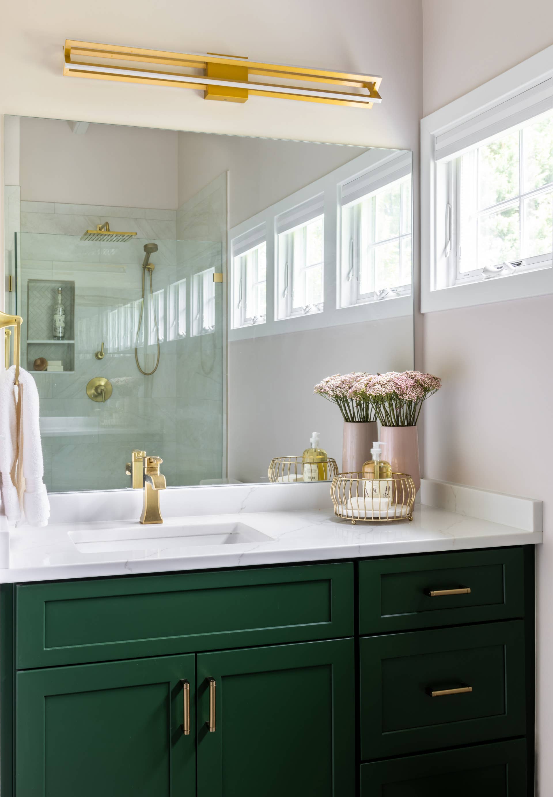 19 Best Bathroom Color Ideas, According to Designers - Parade Home & Garden