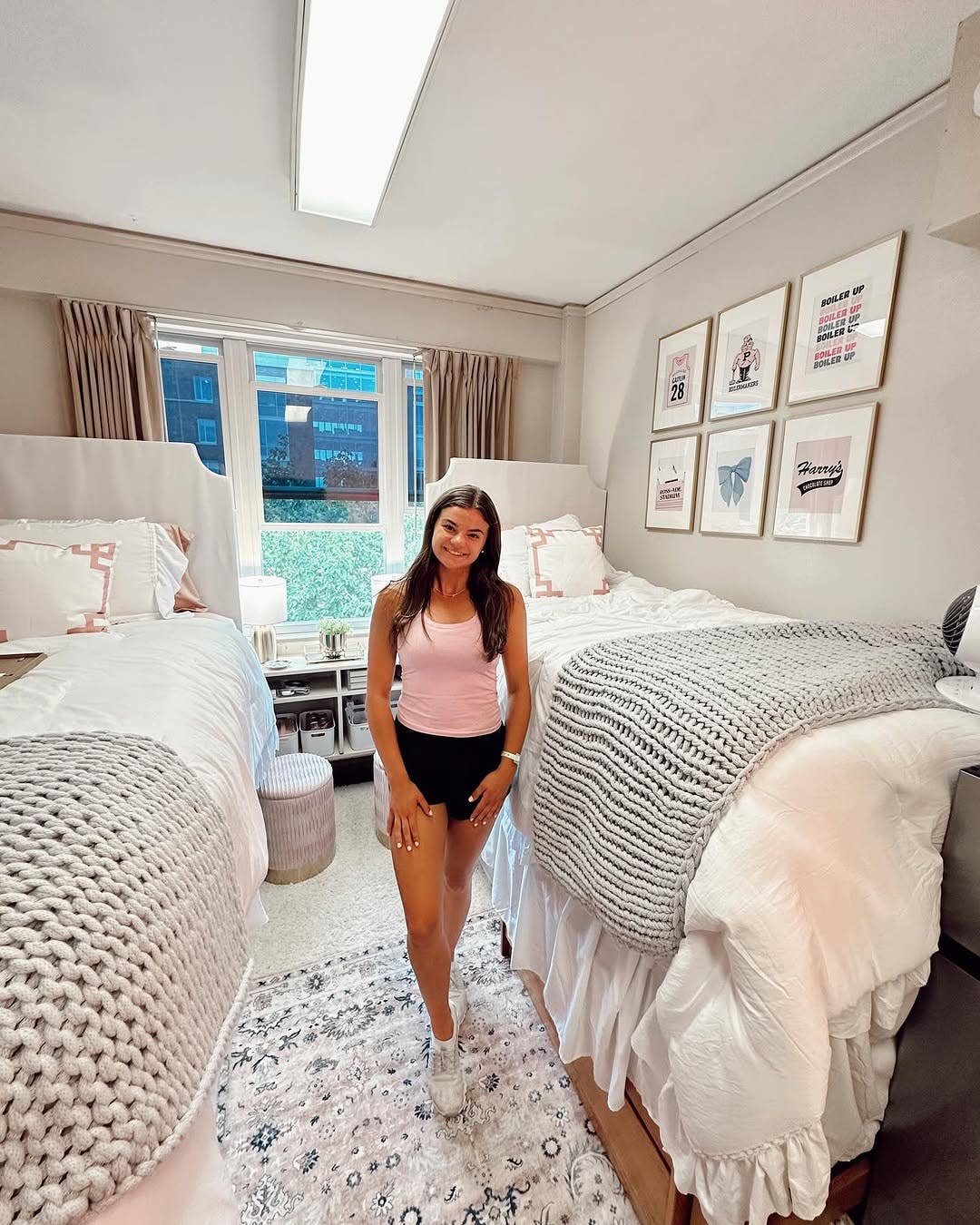 19 Dorm Room Ideas to Make It Feel Like Home - Parade Home & Garden