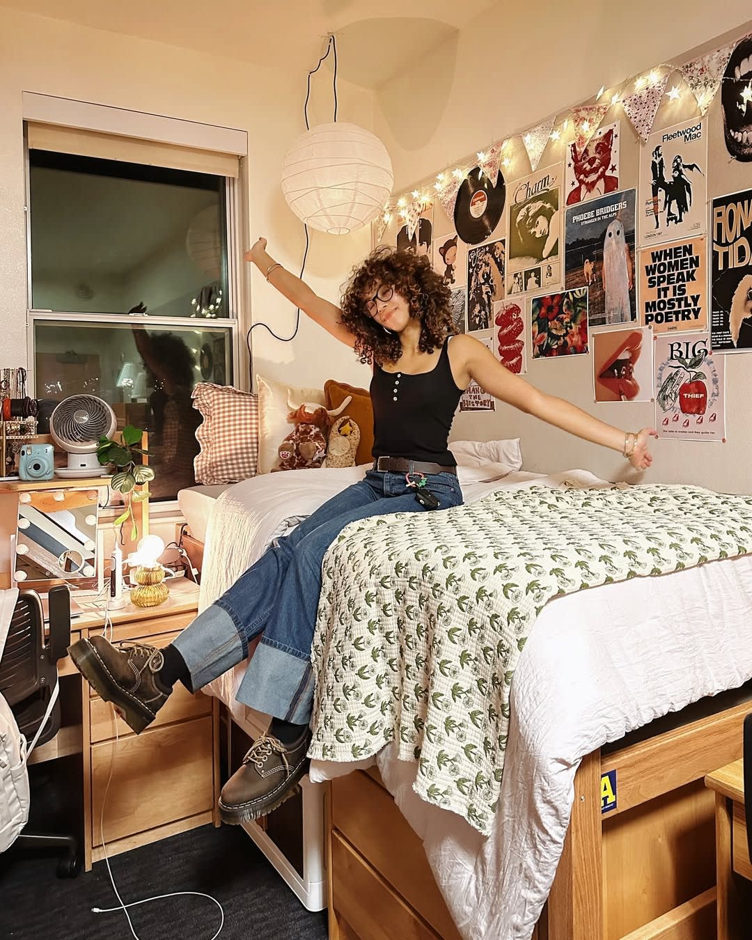 19 Dorm Room Ideas to Make It Feel Like Home - Parade Home & Garden