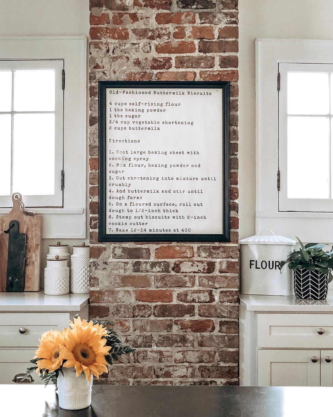 45+ Farmhouse Kitchen Ideas With Photos From Design Pros - Parade Home ...