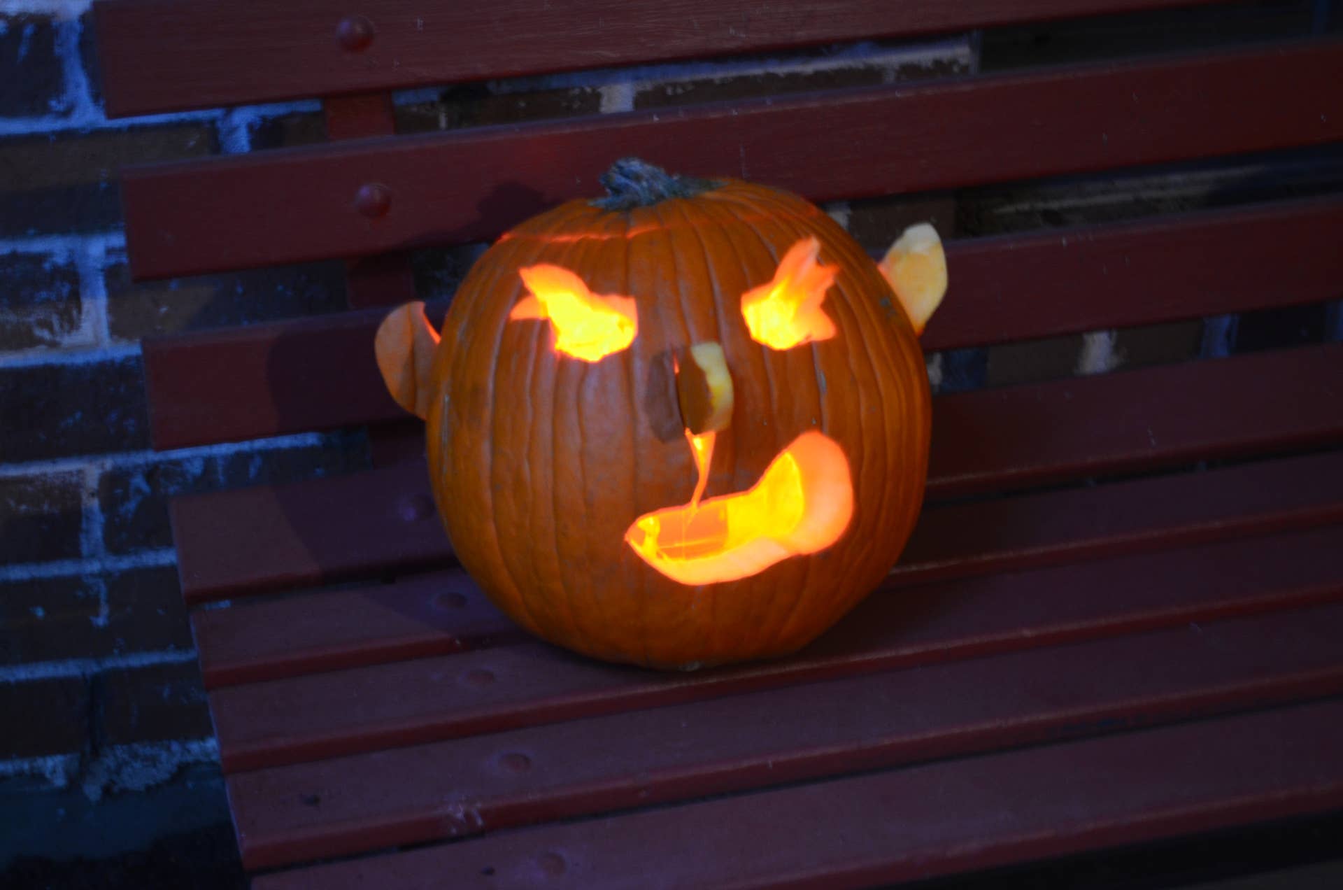 30+ Best Pumpkin Faces for Halloween - Parade Home & Garden