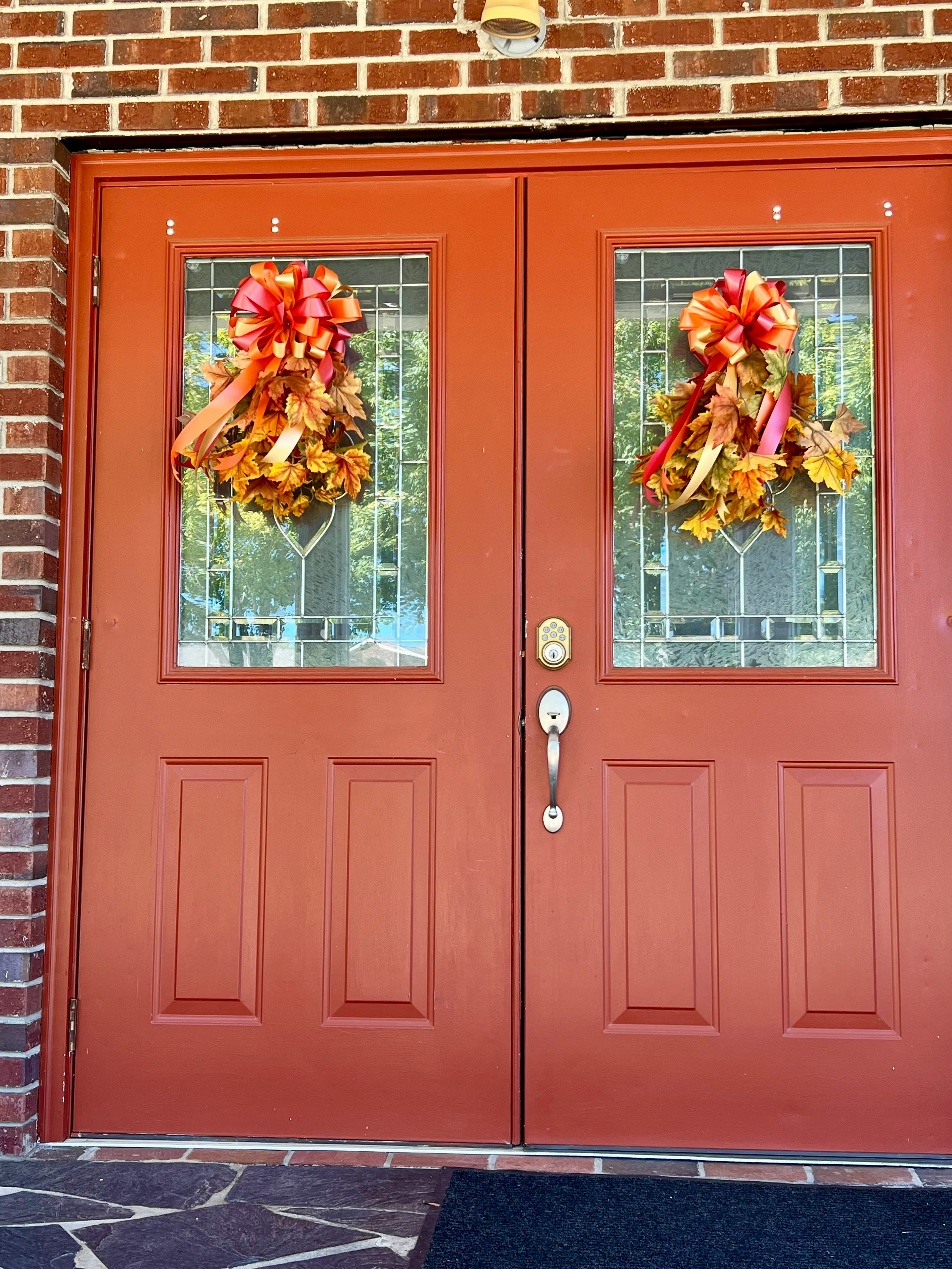 30 Outdoor Fall Decor Ideas - Parade Home & Garden