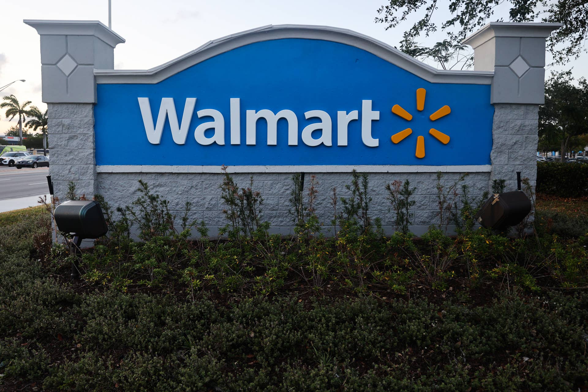 Fabulous Halloween Dupes at Walmart Have Everyone Talking - Parade Home ...