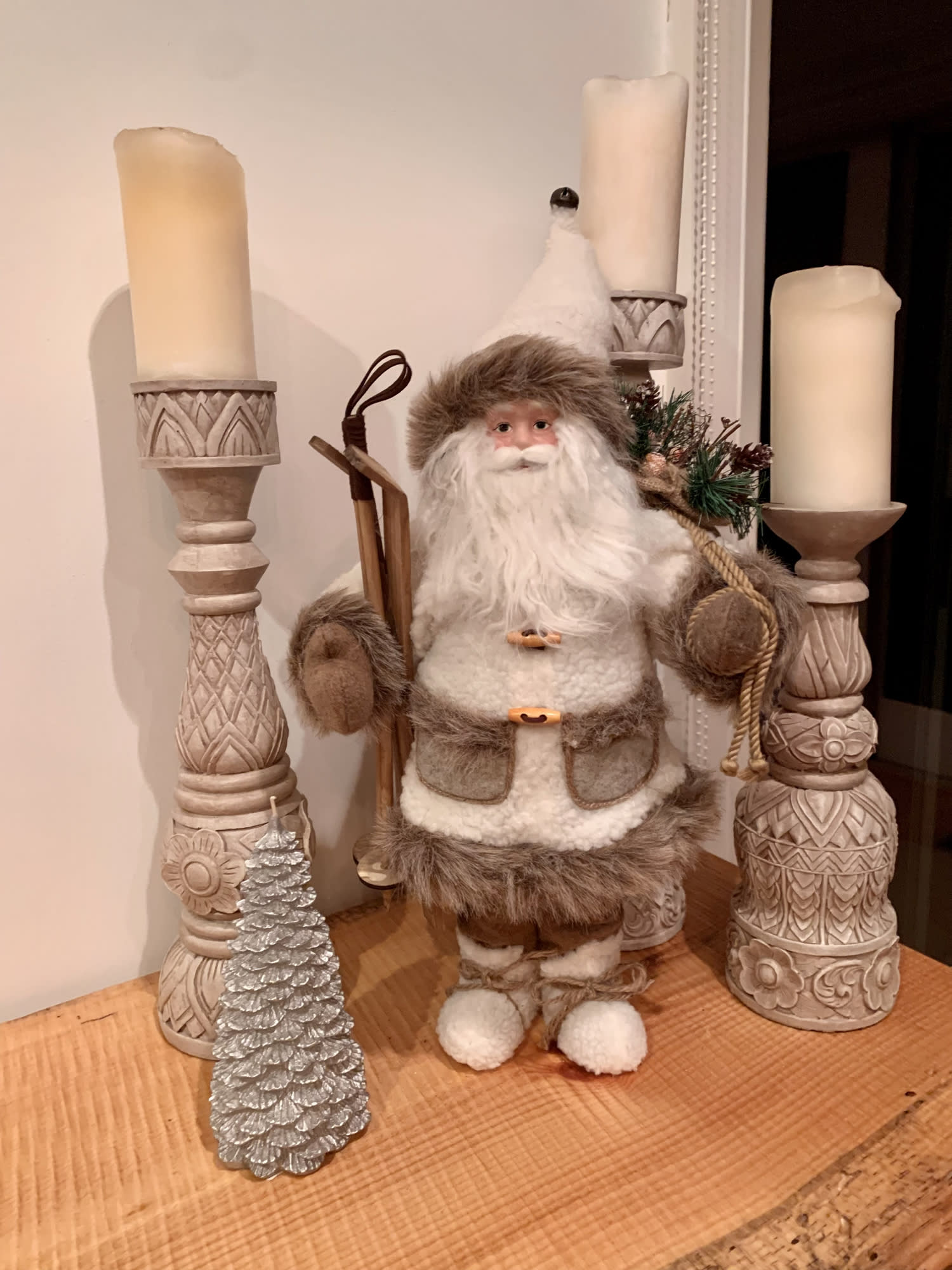 25 Neutral Christmas Decor Ideas - Parade Home & Garden