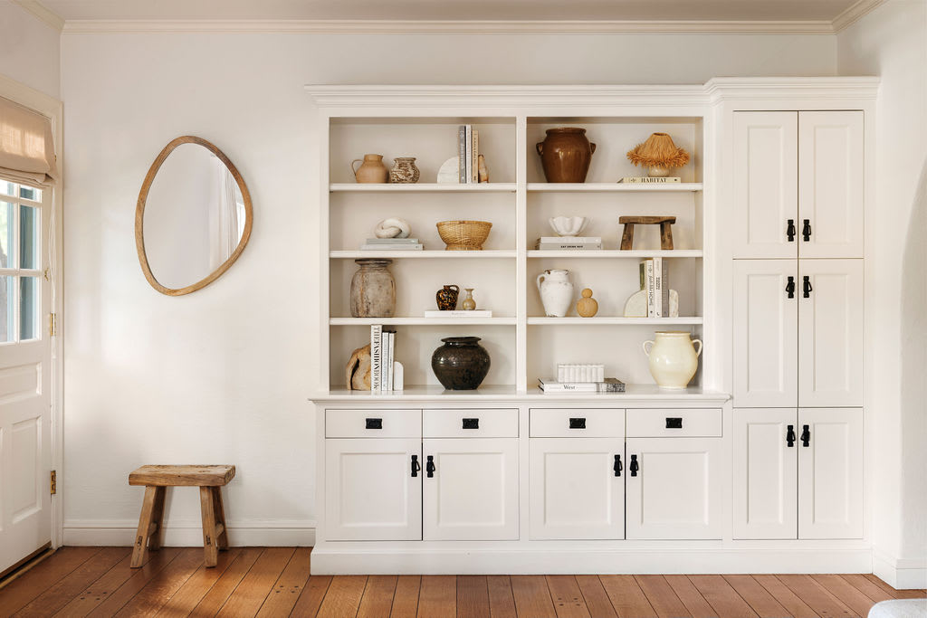 A SoCal Designer's Home Is Full of Charm and Vintage Finds - Parade ...